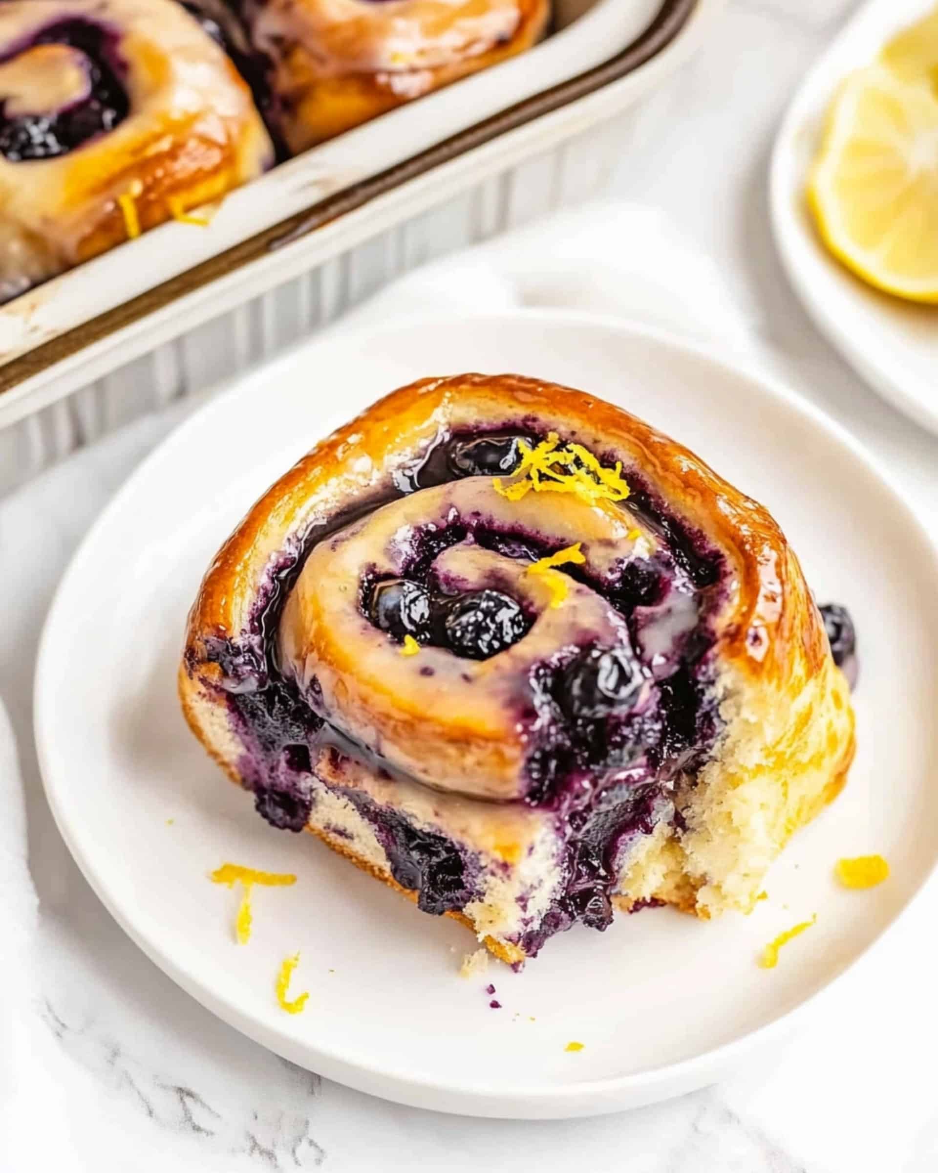 Blueberry Rolls Recipe - Yumyy