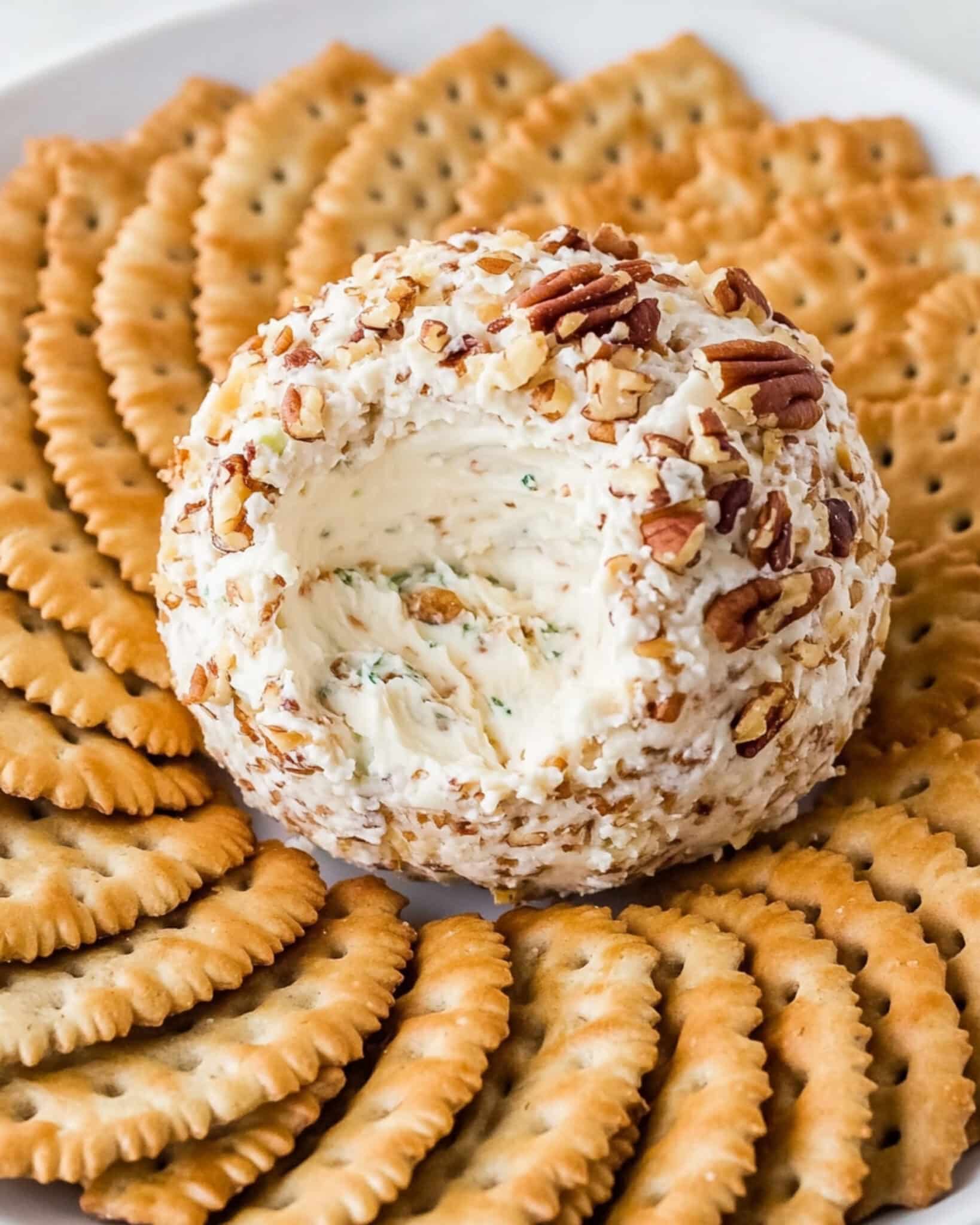 Cheese Ball Recipe - Yumyy