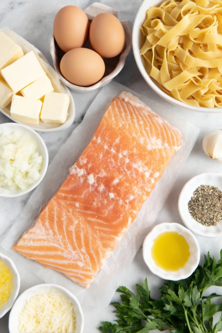 Creamy Salmon Alfredo Pasta – Irresistibly Rich & Easy